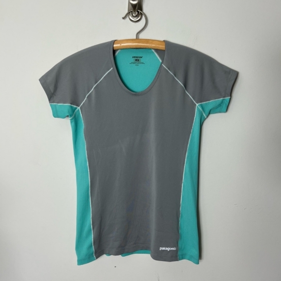Patagonia | Tops | Patagonia Short Sleeve Mesh Athletic Shirt Womens ...